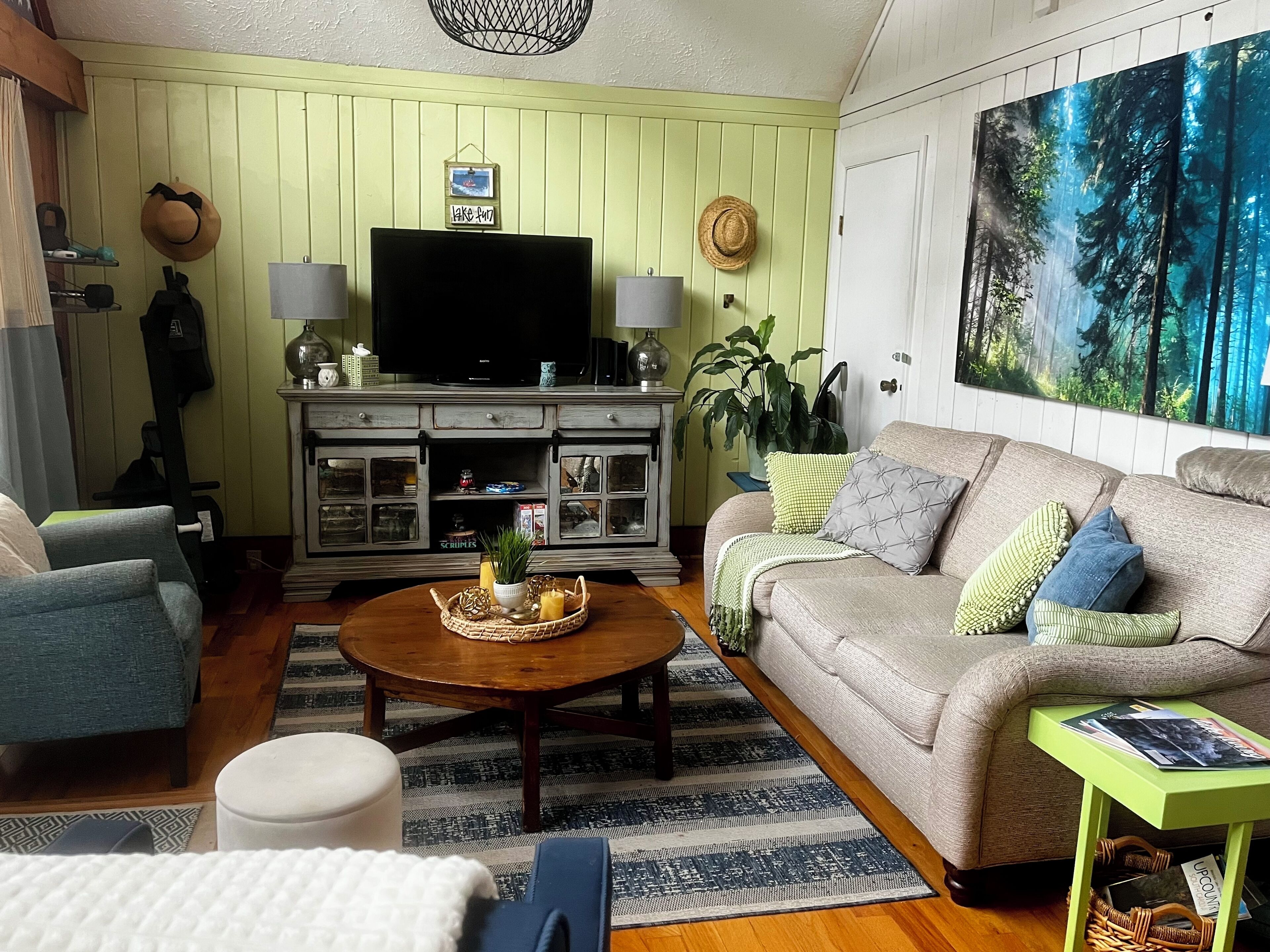 The Poolside Villa- 2queen Bd, Lake Keowee, Golf,hike,waterfalls, Near Clemson, - Walhalla, SC