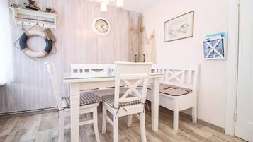 Apartamento | Opções para refeição no quarto