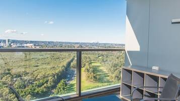 Apartamento (2 Bedrooms) | Varanda