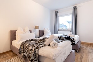 Apartamento urbano (incl. cleaning fee) | 2 quartos, frigobar, espaço de trabalho para notebook