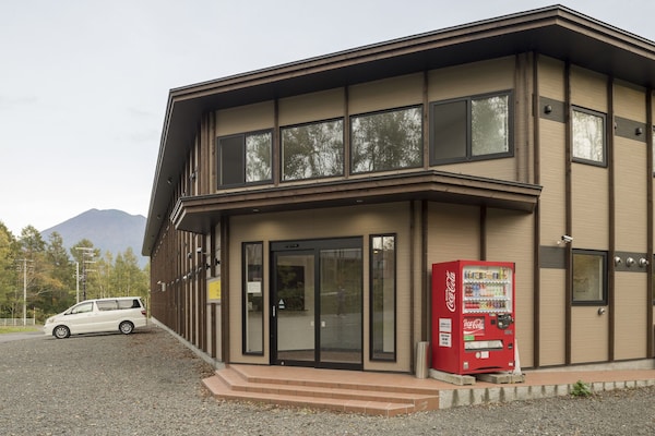 Niseko Wow Lodge - Niseko