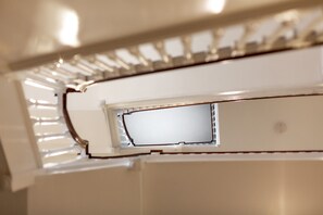 Corrimões nos corredores