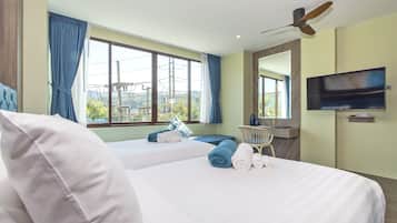 Quarto casal elite | 1 quarto, cofres nos quartos, escrivaninha