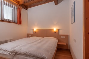 Quarto casal conforto | Wi-Fi de cortesia