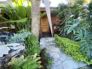 Cabaña de luna de miel - Tina grande | Banheiro | Chuveiro, chuveiro com efeito de chuva, toalhas de banho 