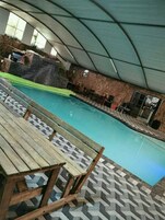 Piscina interior