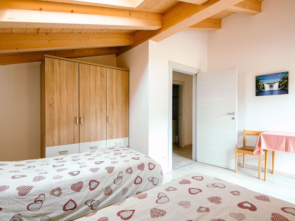 Hermoso Apartamento Para 6 Personas Con Wifi, Tv, Balcón, Mascotas Permitida Y Aparcamiento - Pozza di Fassa