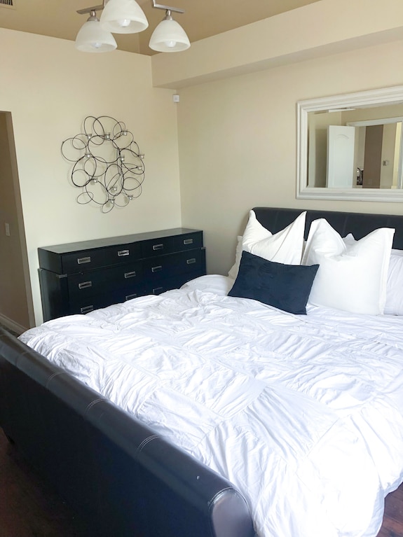 Beautifully Furnished Condo In Laguna Niguel - Aliso Viejo, CA