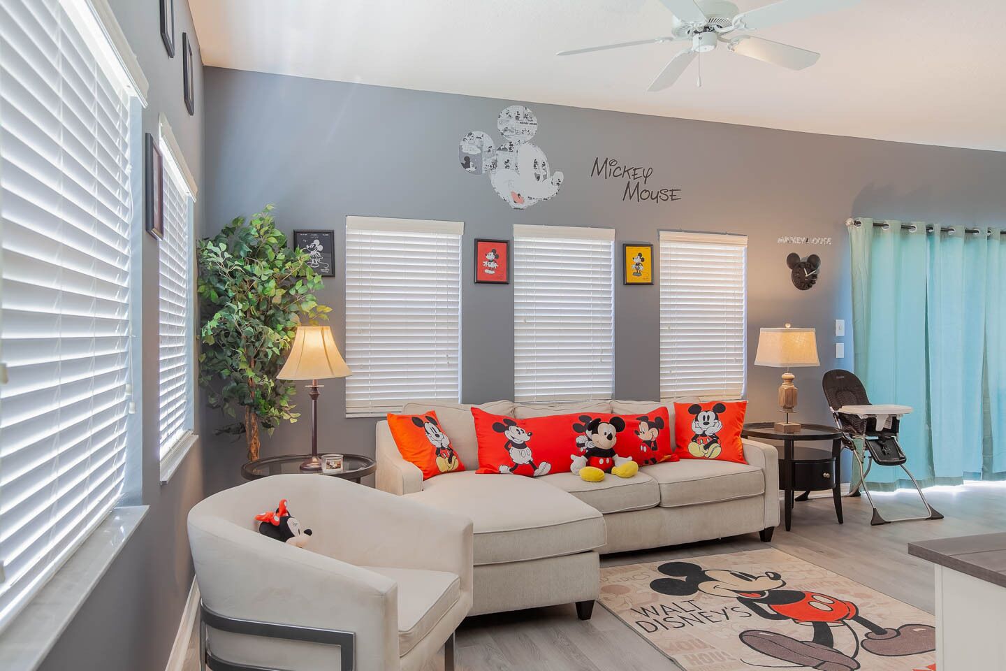 4 Bädd Resort & Tematisk Disney 9 Miles Away Poll Clubhouse W / Hot Tub And More !! - Kissimmee, FL