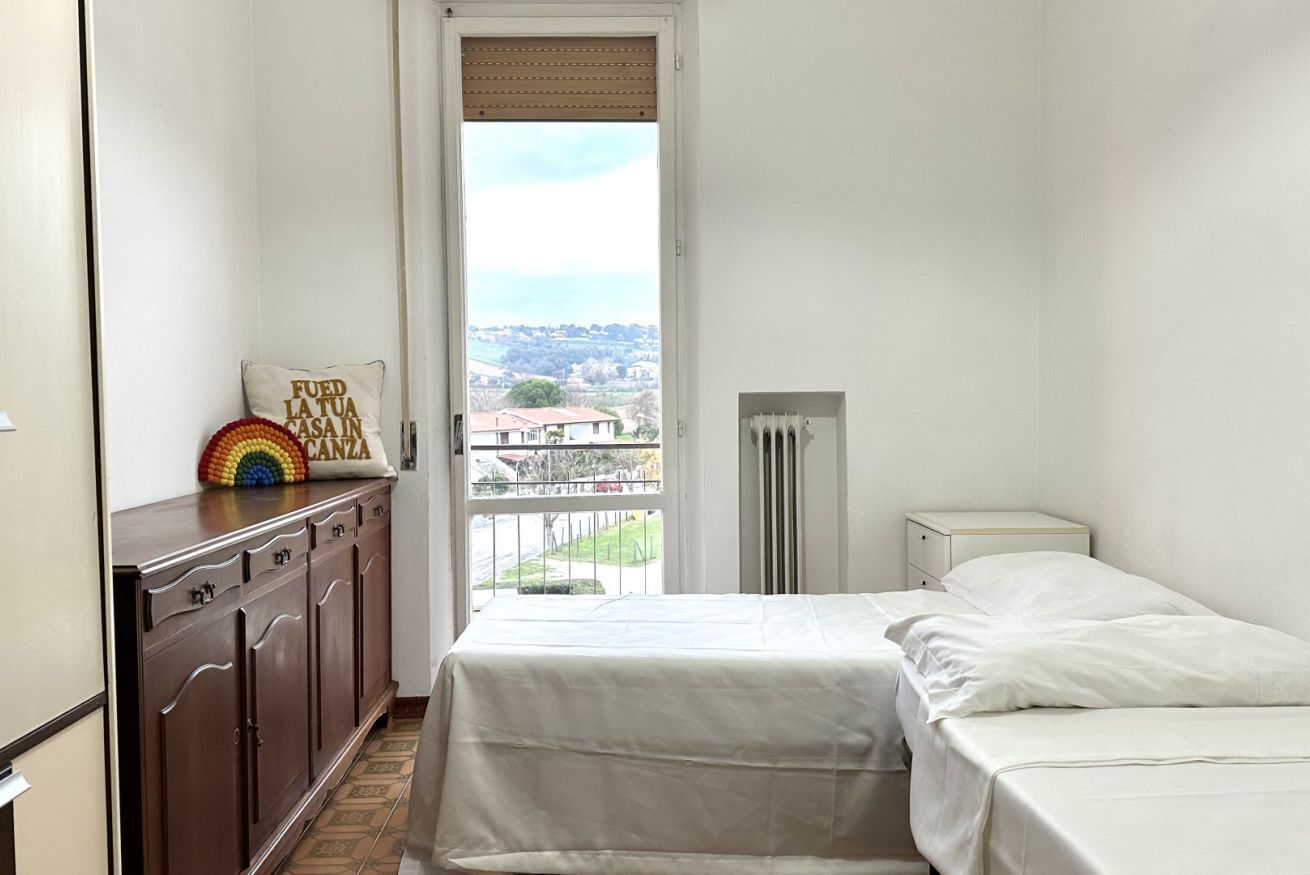 M161 - Marcelli, Ampio Quadrilocale A Due Passi Dal Mare - Numana