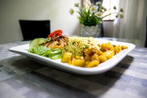 Comida e bebidas