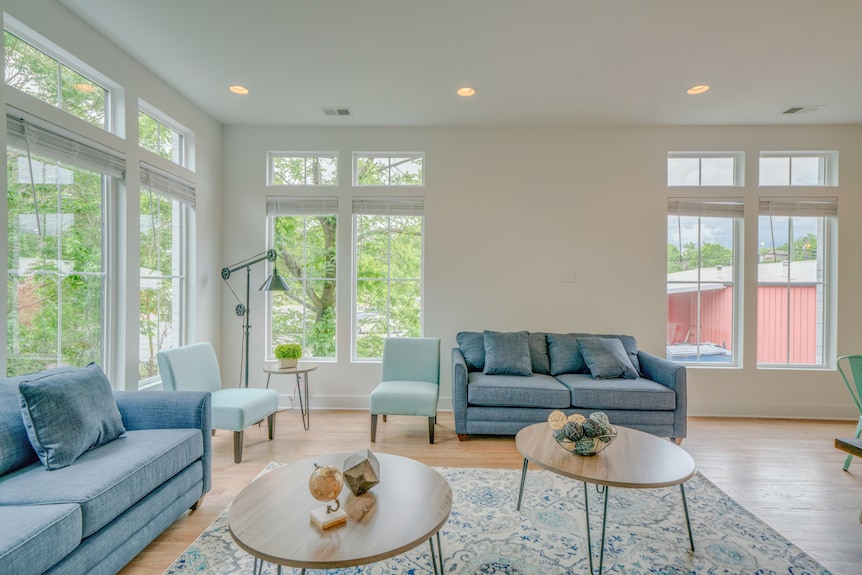 2,800 Sqfの新しいタウンハウス3br / 3。ルーフトップ付き5ba *家具付き*イーストナッシュビル - ナッシュビル, TN