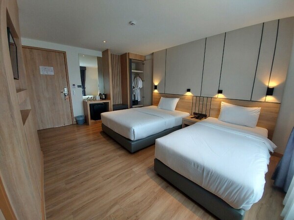Heaven Hotel Chachoengsao - Mueang Chachoengsao District