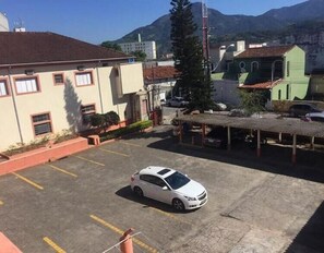 Estacionamento grátis 