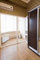 Quartos à prova de som, Wi-Fi de cortesia, roupa de cama