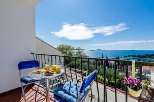 Apartamento (Comfort One Bedroom Apartment) | Varanda