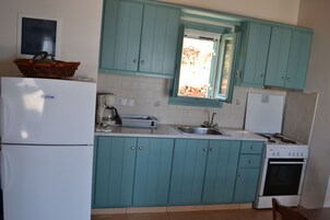 Casa, 1 quarto, fumadores, terraço | Cozinha privada | Uma chaleira elétrica, uma torradeira 