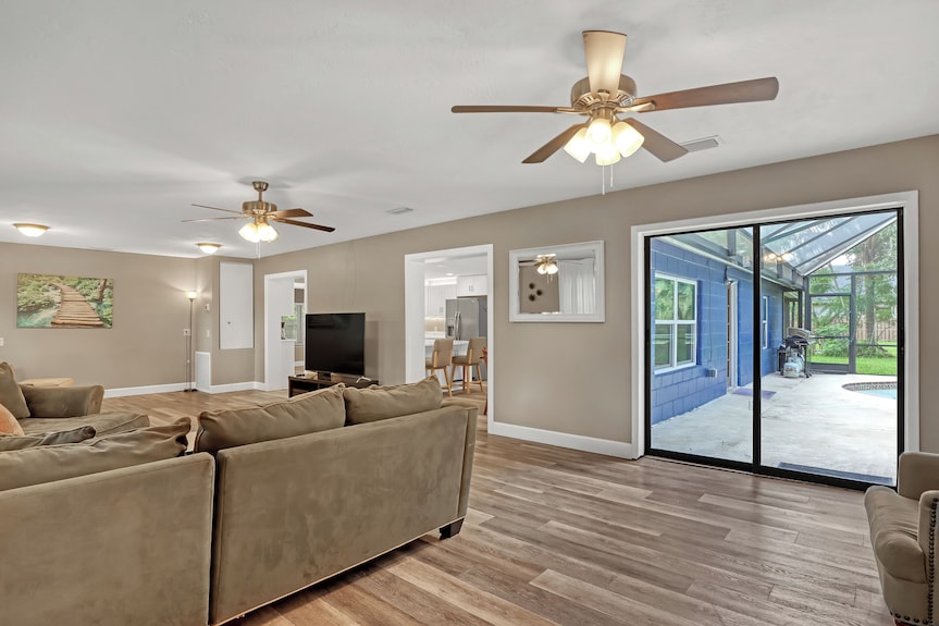 5 Bed 4 Bath Pool/spa Home Sleeps 14+ - Melbourne, FL