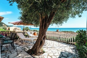 Apartamento, 1 quarto, para fumantes, vista para o jardim | Terraço/pátio