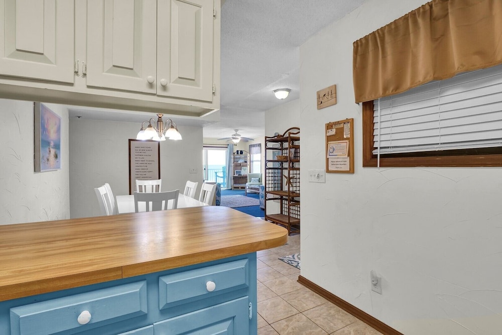 Oceanfront Condo With Amazing Views Of The Atlantic - Sea Haven Beach, NC