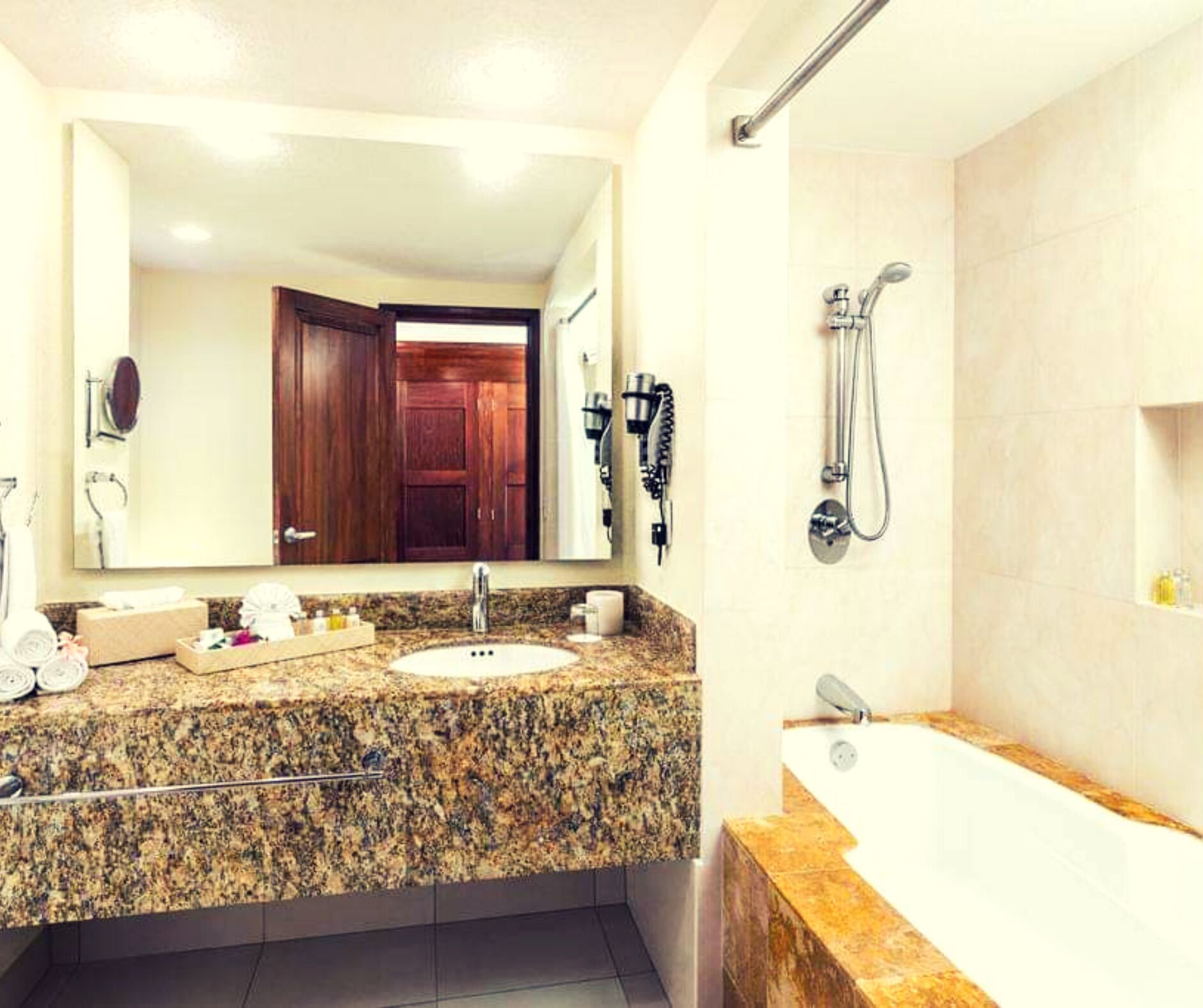 Frente A La Playa Spa Y Golf Resort - Chetumal