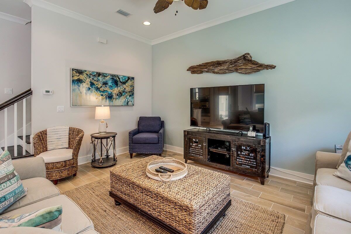 Rabatterade Priser 2020! Resort Zero-entry Pool * - Beach *! Tid Att Vinka Ner Vid Prominence North 30a - Seaside, FL