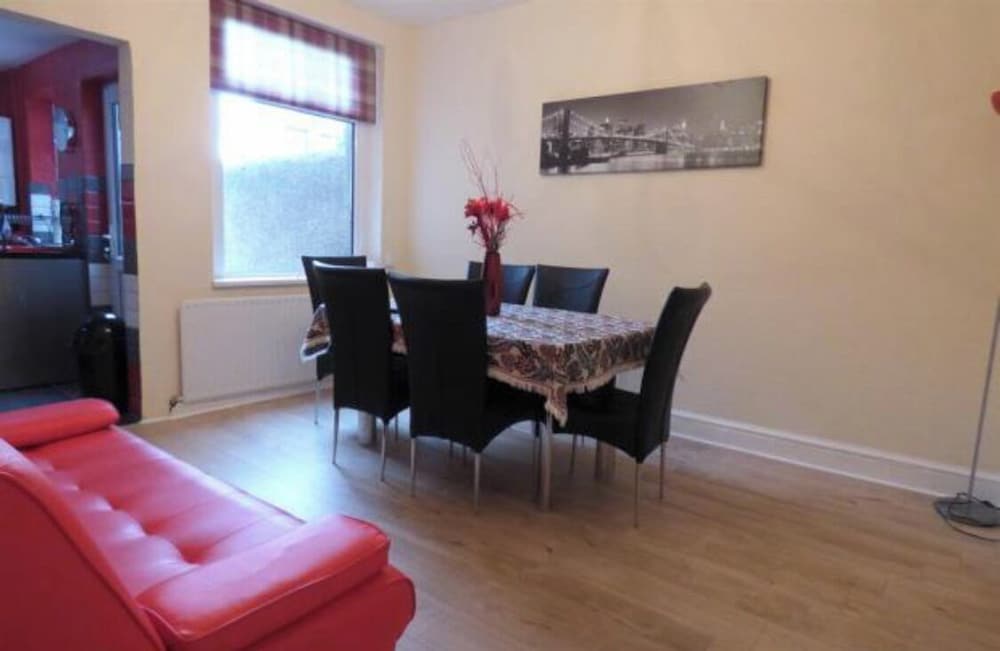 South Lakes Town House - Barrow-in-Furness