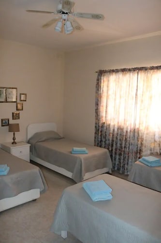 Home Away From Home Apartment (3) ! - Malta