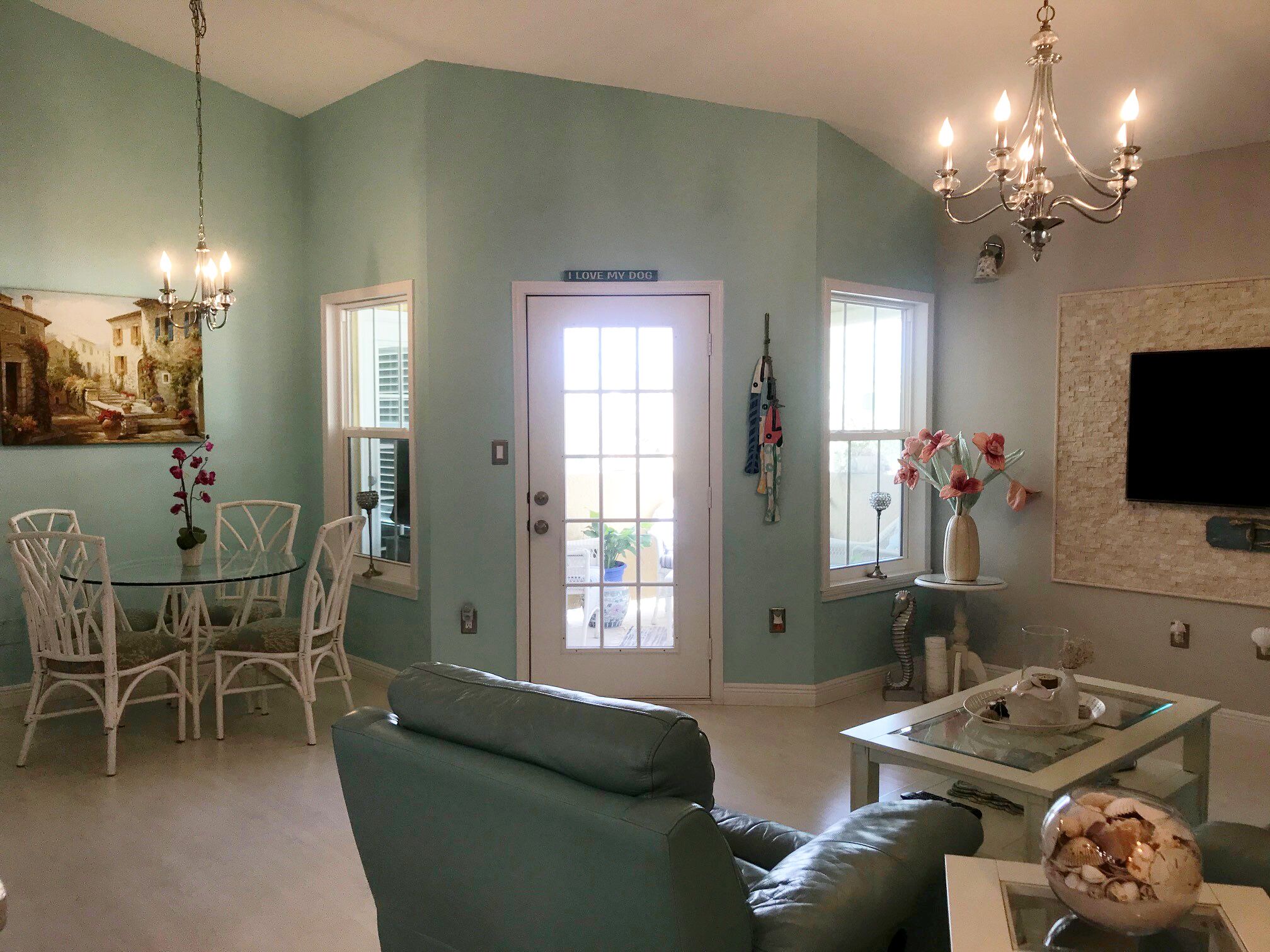 Seaside Paradise At Clearwater - Resort Style Near Famous Clearwater Beach - Clearwater, FL