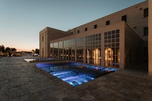 Piscina exterior sazonal 