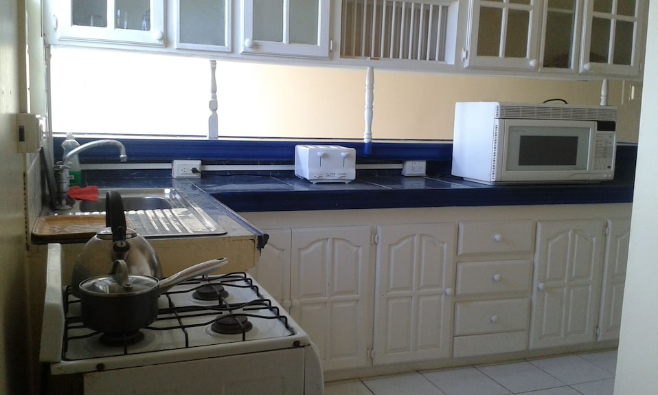 Vacaciones Spice Es Un Hogar Lejos De Casa. Apartamentos Con Brisa Y Gusto Familiar - Barbados