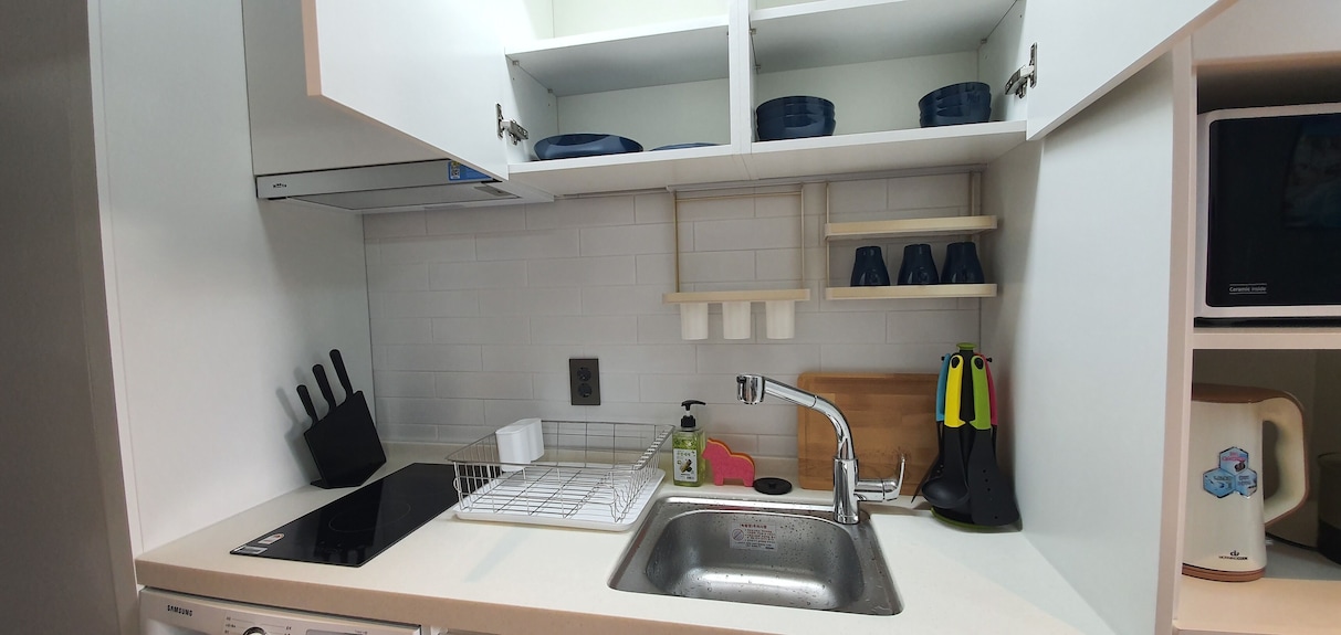 You Can See City View, Seoraksan View, And Cheongcho Lake View - Sokcho-si