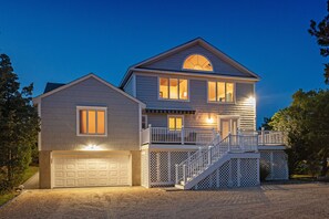 Beachfront Home-Fully Furnished. PRIVATE Beach Rights on L.I. Sound ...