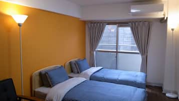 Quarto solteiro básico, 1 cama de solteiro | 1 quarto, individualmente decorados, individualmente mobiliados