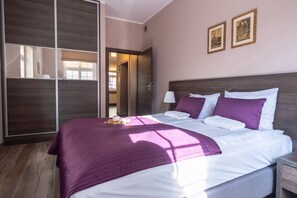 Apartamento Comfort (Mariacka III) | 1 quarto, com decoração personalizada, com mobília individualizada 