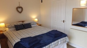 Casa (3 Bedrooms) | 3 quartos, Wi-fi, roupa de cama fornecida 