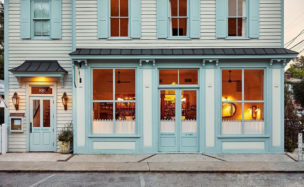 Post House Inn - Folly Beach, SC