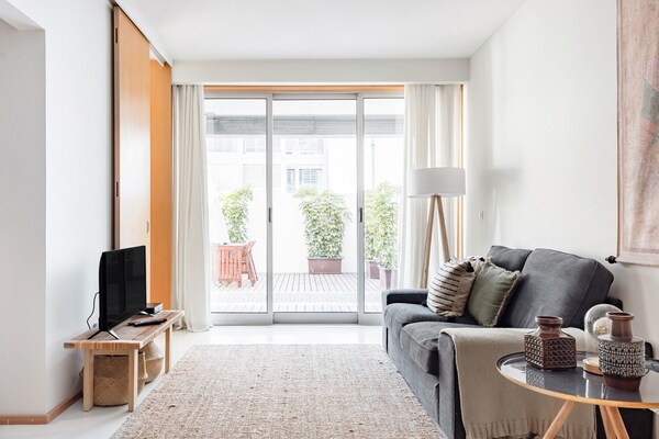 Mat001 · Bohemian Vibe At A Fresh Coastal Getaway - Matosinhos