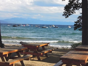 Área para churrascos e piqueniques