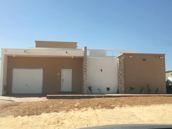 Fachada da propriedade