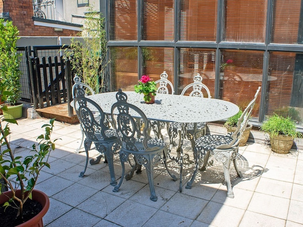 2 Bedroom Accommodation In Weston-super-mare - Weston-super-Mare
