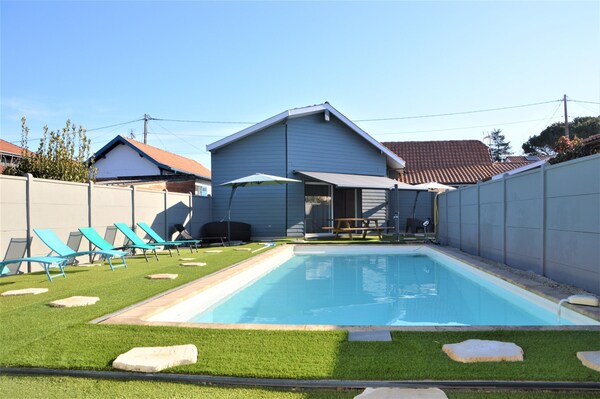 Poolside Escape By Arcachon - 아흑꺄숑