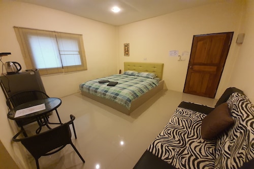 Oyo 932 Baan Cha-am Country View Resort - Cha-am
