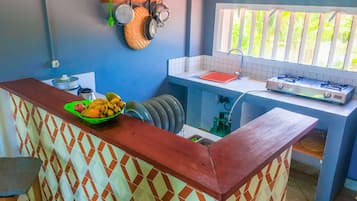 Quarto conforto | Cozinha privada | Mixer de alimentos, produtos de limpeza biodegradáveis disponíveis