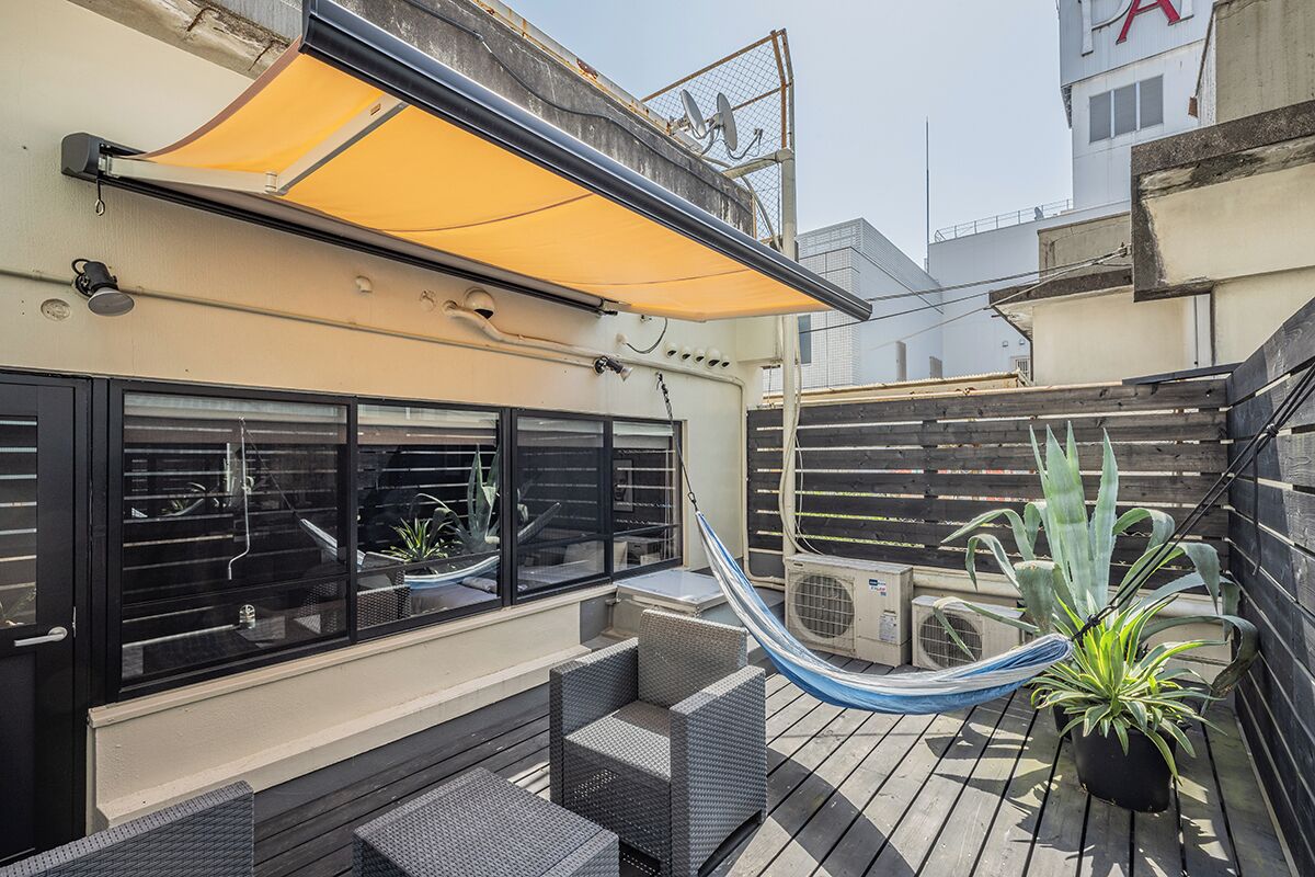 Quarto (COSMOS 401) | Terraço/pátio