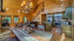 Cabine, 3 quartos | Sala | Televisor 