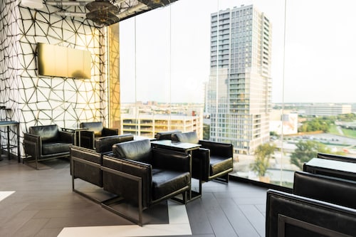 Tru by Hilton Dallas Downtown Market Center