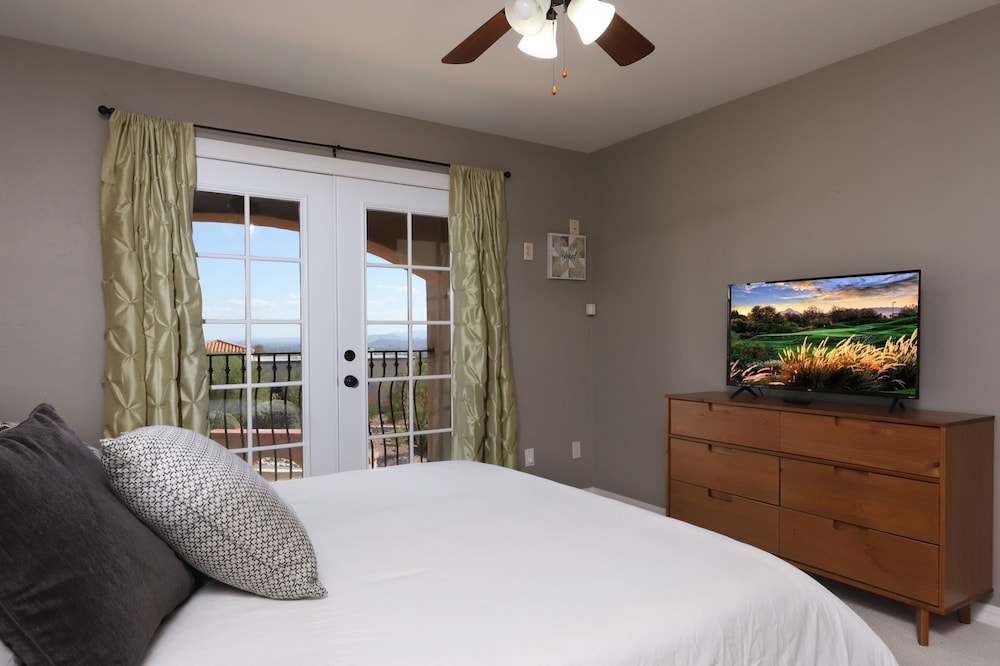 Beautiful Hacienda: Pool, Spa, Firepit, Outdoor Playground, Bbq & Amazing Views! - Mount Lemmon, AZ