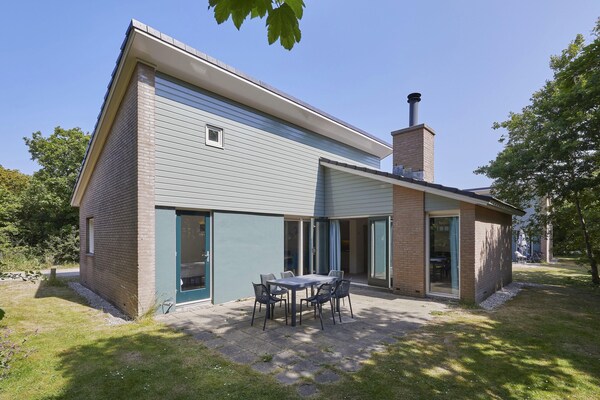 Villa In Kijkduin Near North Sea Beach - The Hague