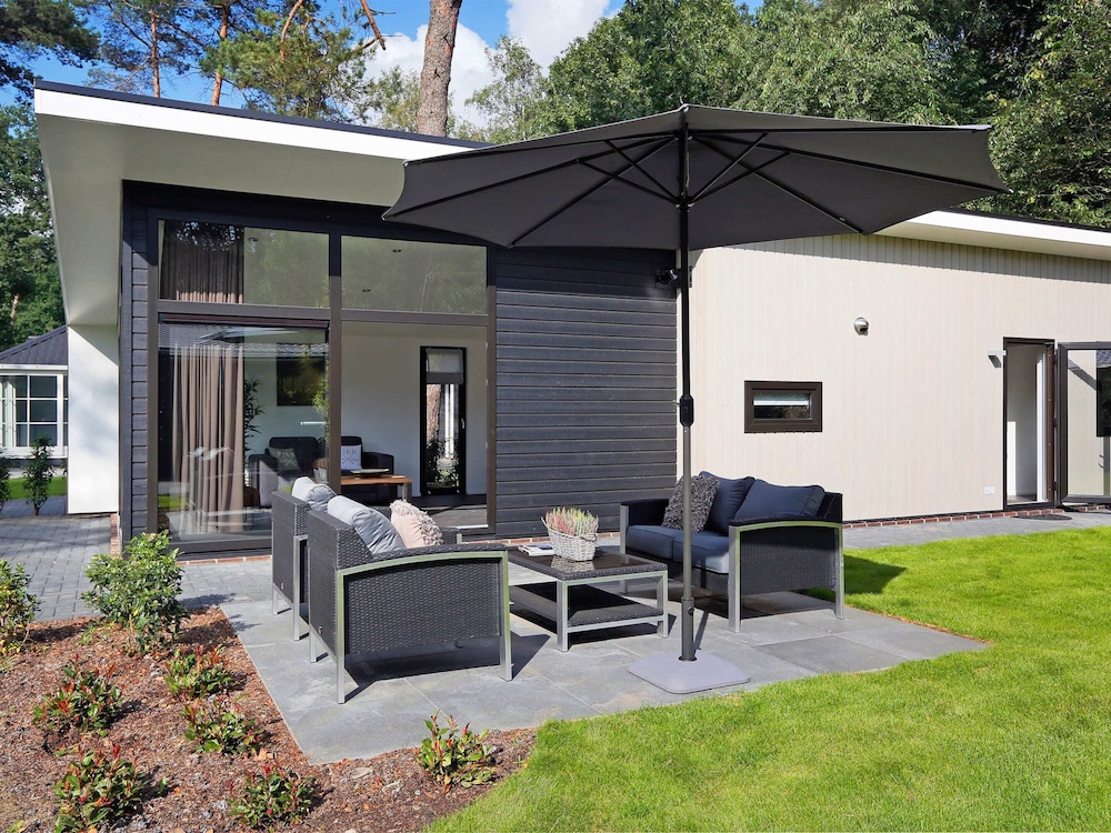 Modern Chalet Next To The Forest - Overijssel